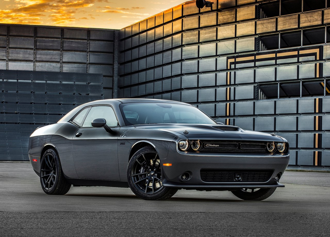 Dodge Challenger com tração integral é previsto para antes de 2018 ...